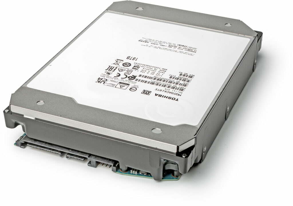 Toshiba harde schijf met 18TB - review - c't