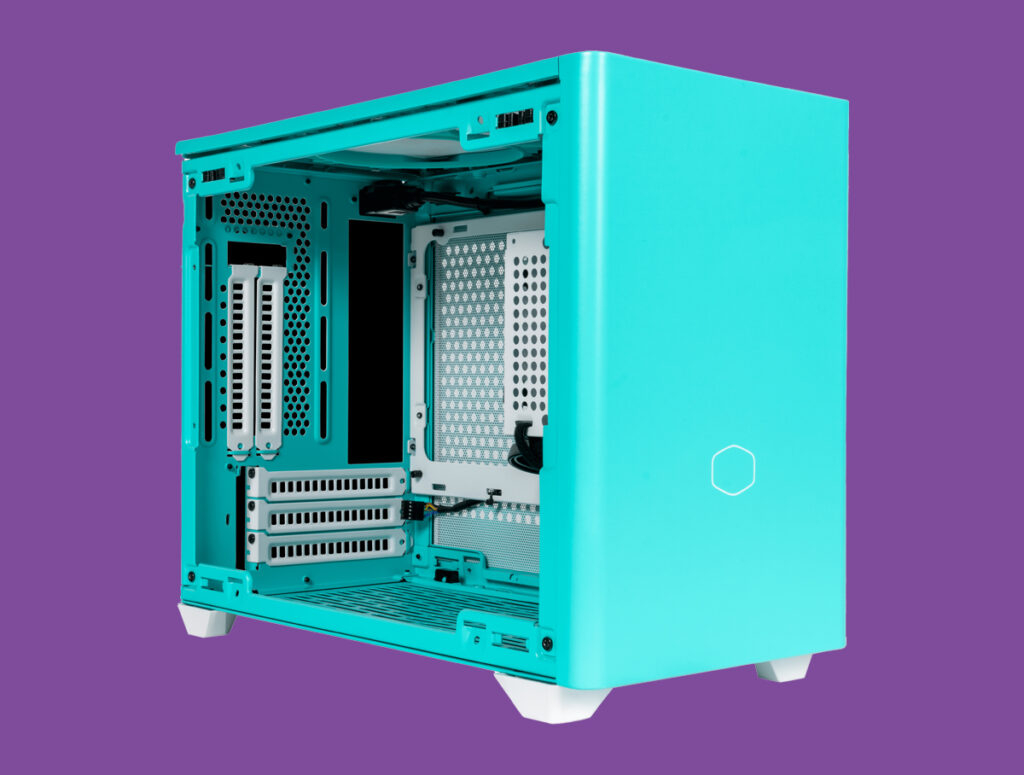 Cooler Master mini-ITX behuizing pc - review - c't